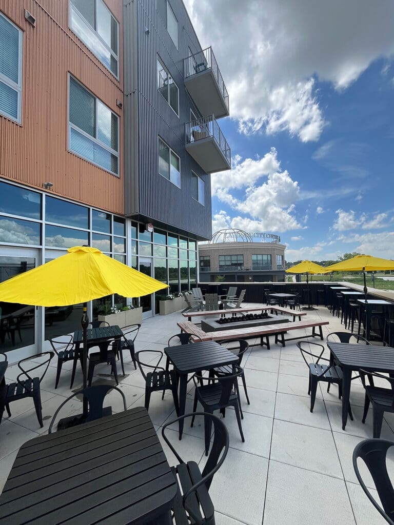 10 of the Best Rooftop Bars for Summer Nights in Omaha - The Dodge ...
